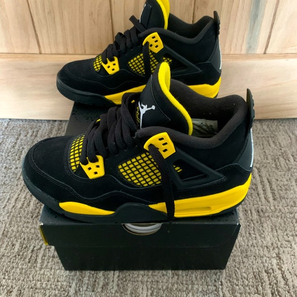Nike | Shoes | Nike Jordan 4 Retro Thunders | Poshmark